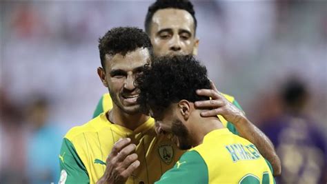 الدوري القطري طرد حمدي فتحي في خسارة الوكرة من العربي فيديو