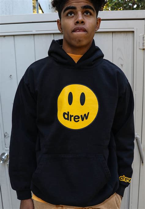 酒店拖鞋 售罄之后Justin Bieber 个人品牌 Drew House 推出正式服装系列 NOWRE现客