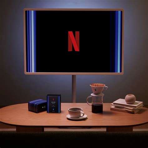 블루보틀커피코리아 하루를 마무리하는 나만의 루틴은 무엇인가요 푹신한 소파 위 사소한 즐거움을 채우며 저녁을 마무리해 보세요 블루보틀 With 넷플릭스의 ‘무비 나이트