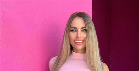 Dasha Mart Biography Photos Age Height Real Name Instagram Account