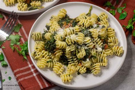 Radiatori Pasta With Spinach And Sun Dried Tomatoes