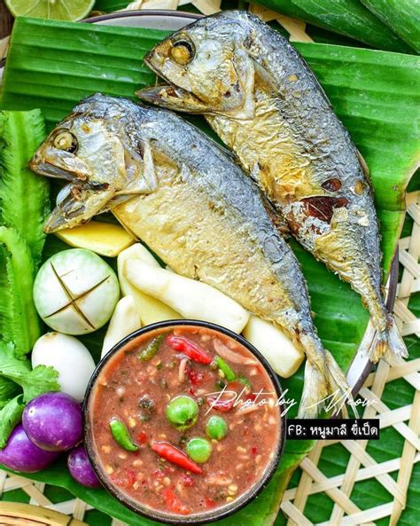 น้ำพริกกะปิ ปลาทูทอด