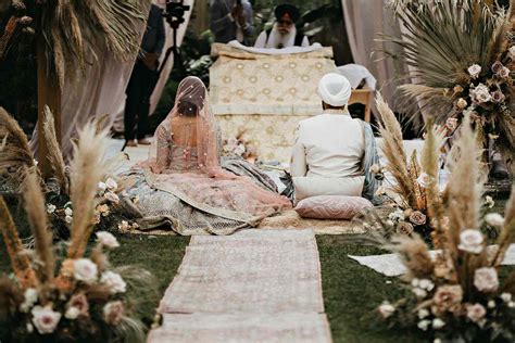 8 Sikh Wedding Traditions