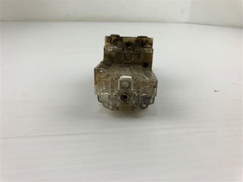 Square D 9001 Ka2 Selector Switch With Contact Block Ka 3 Series G Metal Logics Inc