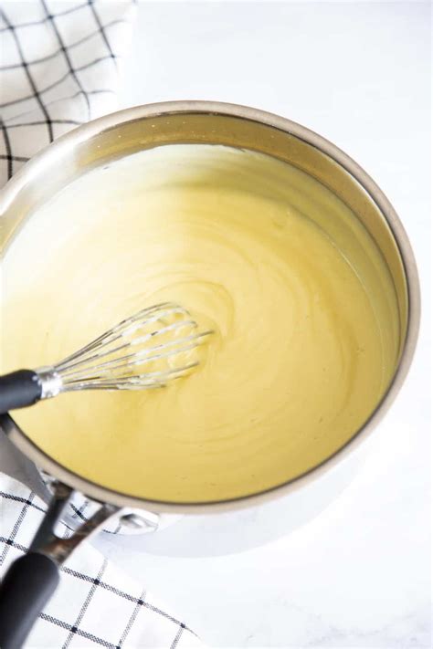 Boston Cream Cake With Chocolate Ganache The Recipe Critic