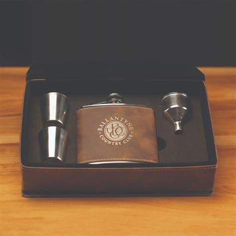 Brown Leatherette Flask Set