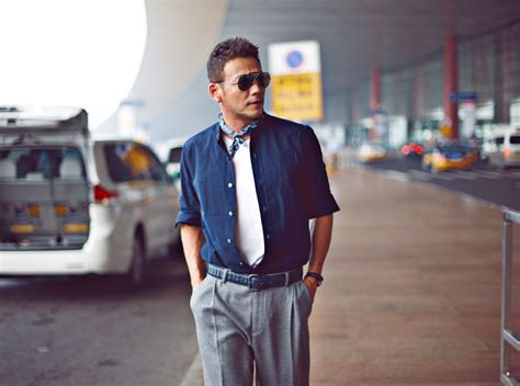 杨烁图册360百科