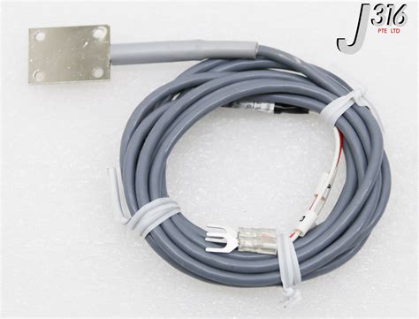 34596 Omron Temperature Sensor 50°c 250°c Pt100 New E52 P2gsy
