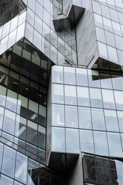 Building A Greener Future Tech Manufacturing Reimagined Echochase