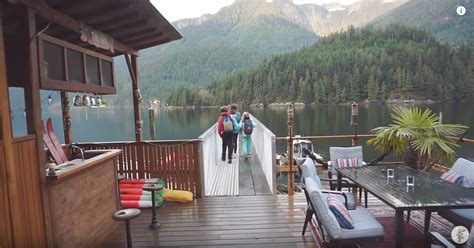 Family Of 5 Living Off Grid BOAT ACCESS ONLY YouTube