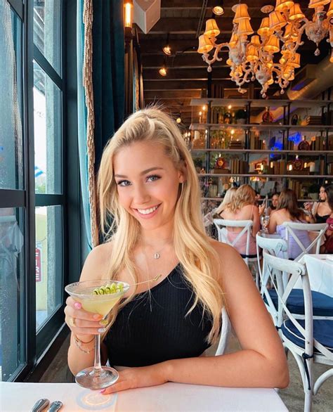 Riley Guava R Sexywomanoftheday