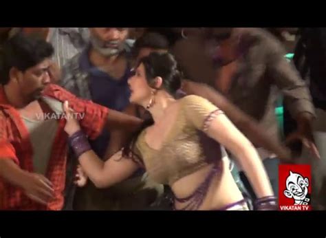 Naked Zareen Khan Added 07192016 By Bot