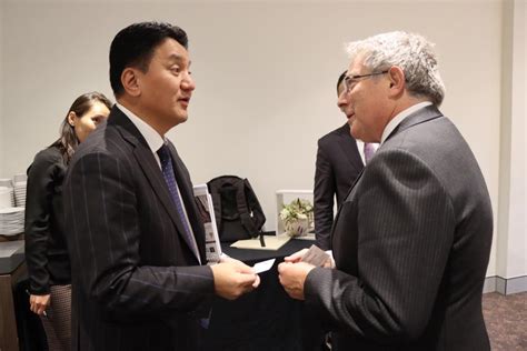 УУХҮ ийн сайд Ж Ганбаатарын Австрали улсад хийж буй ажлын айлчлал үргэлжилж байна