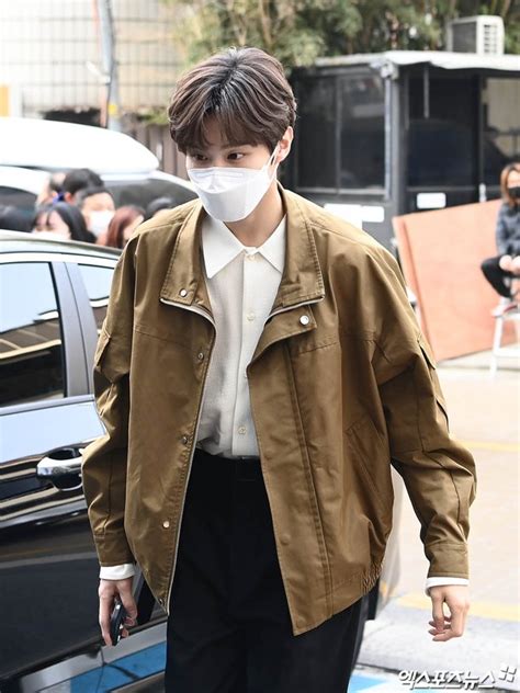 김우석 사전투표소로 향하는 발걸음[엑s Hd포토] 네이트 연예