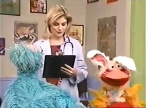 Sesame Street Gina The Vet
