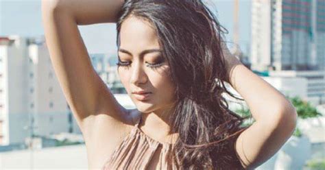 Cantik Hot Seksi Galeri Foto Seksi Moss Mona Model Hot Maxim Magazine