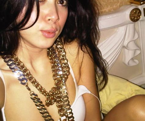 Info And Tips Foto Syur Syahrini Foto Panas Syahrini Foto Hot Syahrini