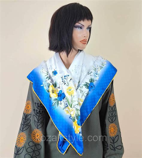 Українська хустка Ніжні квіти 90 90 штучний шовк Id 844600193 цена 319 ₴ купить на Prom Ua