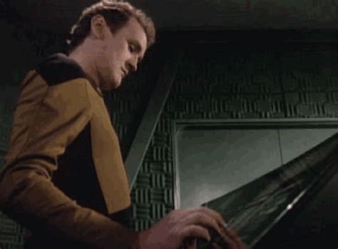 Which Star Trek Tng Episodes Show The Transporter Controls In Use