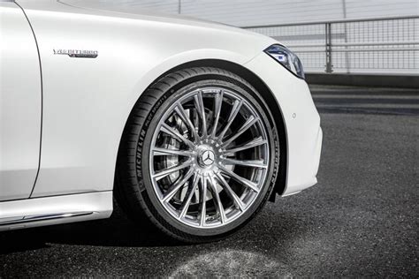 2023年梅赛德斯amg s63！以791马力的插电式混合动力车回归 知乎