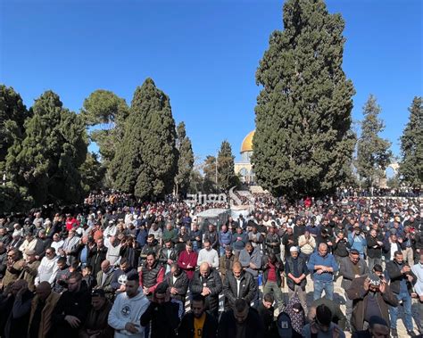 70 ألفا يؤدون صلاة الجمعة في المسجد الأقصى Pnn
