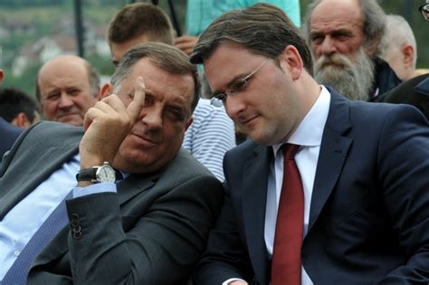 Милорад Додик и Никола Селаковић гости на Светосавској Академији ПОРТАЛ СРПСКОГ НАРОДА У