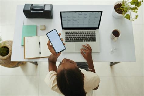 premium photo woman recording voice message for coworker