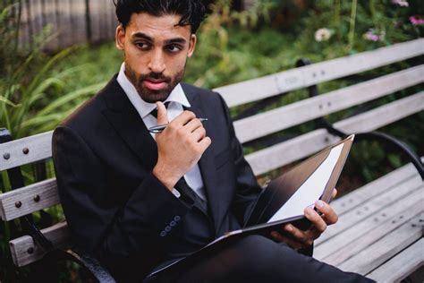 Understanding Loss Aversion Bias With 5 Practical Tips To Overcome It