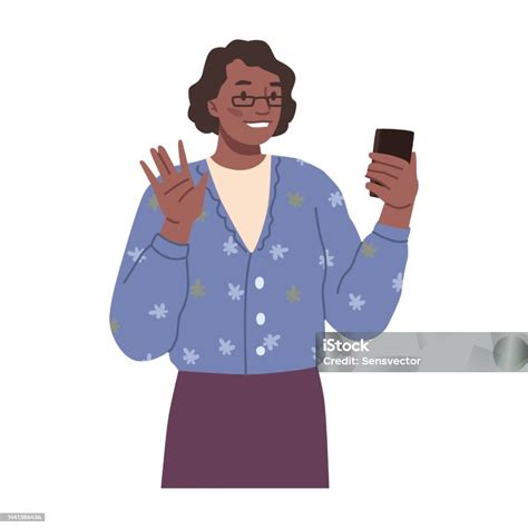 전화를 통해 의사 소통하는 여성 캐릭터 인사하는 영상 통화 온라인 인사 가제트를 가진 여자는 몸짓을 하고 세포에 미소를 짓고 있다 평면 만화 스타일의 벡터 고객에 대한 스톡