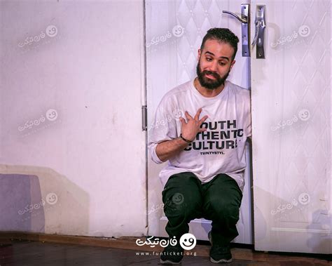 معین شو 8 مرده خور خرید بلیت تئاتر و نمایش‌های کمدی فان تیکت