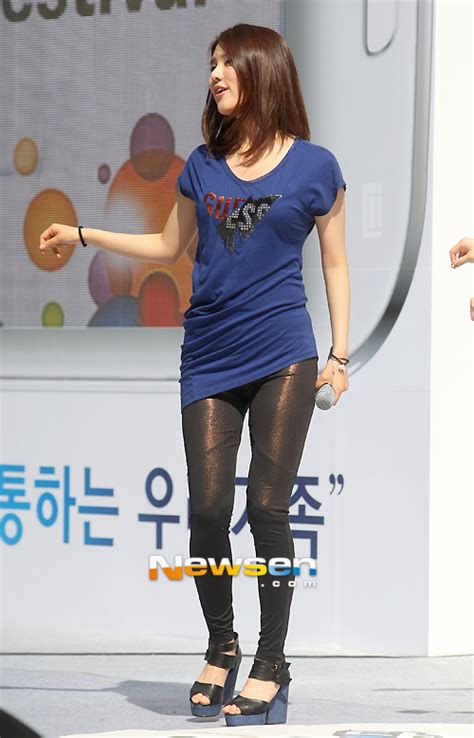 포토엔 스피카 양지원 ‘아찔한 레깅스 각선미~ 손에 잡히는 뉴스 눈에 보이는 뉴스 뉴스엔