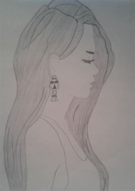 ფანქრით შესრულებული ნახატები