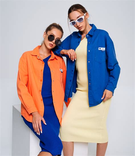 Джинсовая рубашка Т8989 цвет персиковый купить женские джинсовые рубашки оптом