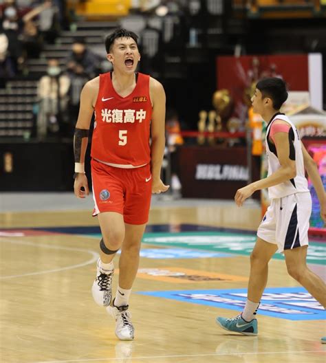 Hbl／挑釁東泰菜鳥被吹技術犯規 陳將双：給學弟上課 運動 Nownews今日新聞