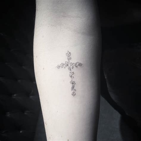 50 Unique Small Cross Tattoo Designs Simple And Lovely Yet Meaningful