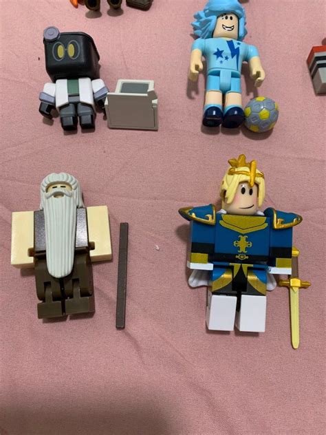 Roblox Toy Figures Hobbies And Toys Toys And Games On Carousell