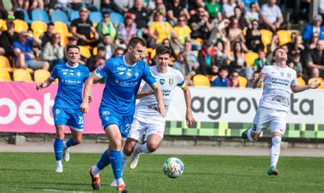 Стала відома дата перенесеного матчу 1 го туру Олександрія Динамо ᐉ Ua Футбол