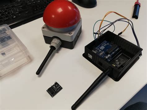 Stl File Arduino Nrf24l01 Pa Lna 👽 ・model To Download And 3d