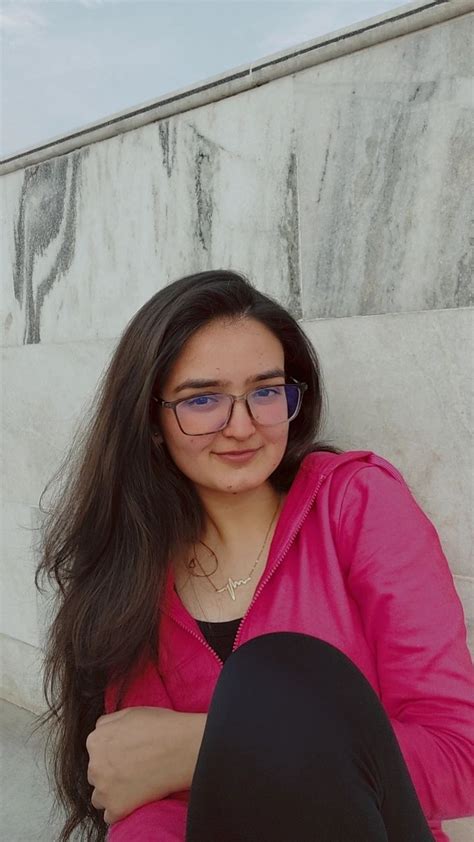 vanshika dabas on linkedin freelancing negotiation valueyourself