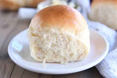 Fluffy Dinner Rolls At Jonathan Stiefel Blog