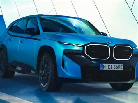 Bmw Xm Review Price And Specification Carexpert