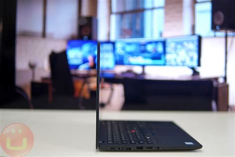 Lenovo Thinkpad X Review Ubergizmo