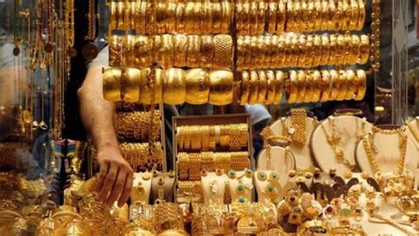 أسعار الذهب بالإمارات تتراجع وعيار 21 يسجل 17848 درهم معلومات مباشر