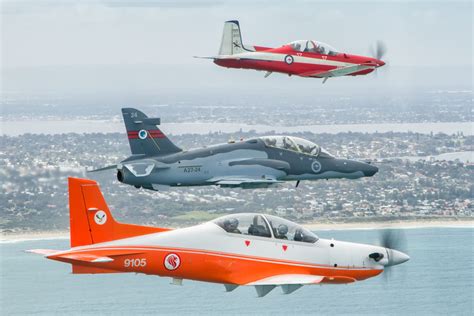27 September 2013 Raaf Photos Rsafraaf Flypast 20th Anniversary