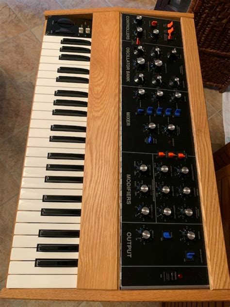 Matrixsynth The Rare Welsh Minimoog Model E Synthesizer