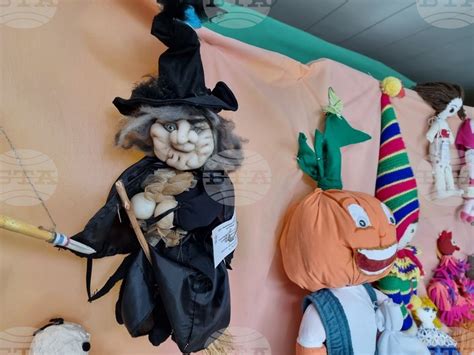 Над 270 деца се включиха в конкурс за изработване на театрални кукли за Фестивала на детската