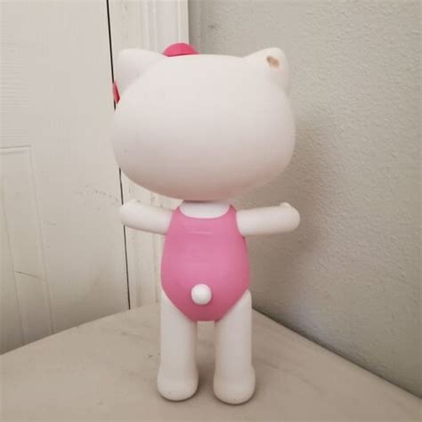 Hello Kitty Sanrio Poseable Blip Toys Action Figure Doll 12 2013
