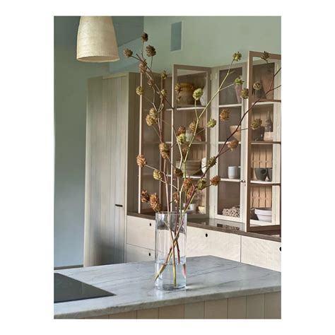 Susannah Charbin Susannah Charbin • Instagram Photos And Videos