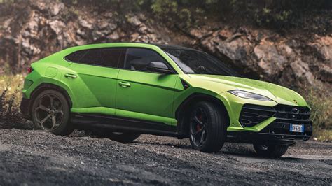 2025 Lamborghini Urus Se First Drive Specs Pricing And Performance