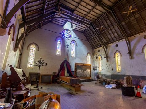 Dominatrix Madame Lash Sells 6m Surry Hills Sex Chapel Home Of Acdc Let There Be Rock Video